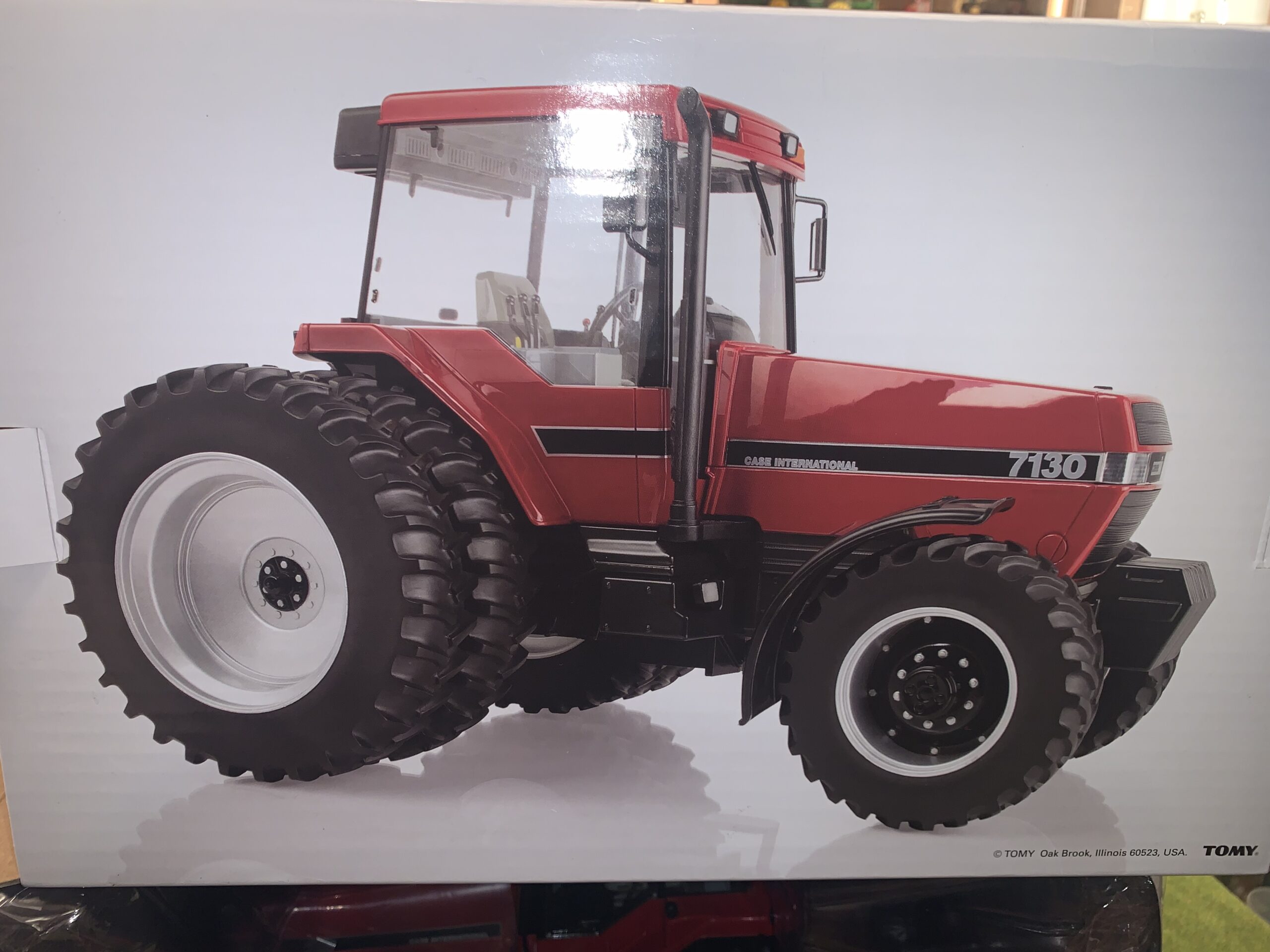 International Harvester 7130 - Miniatuurtotaal BV